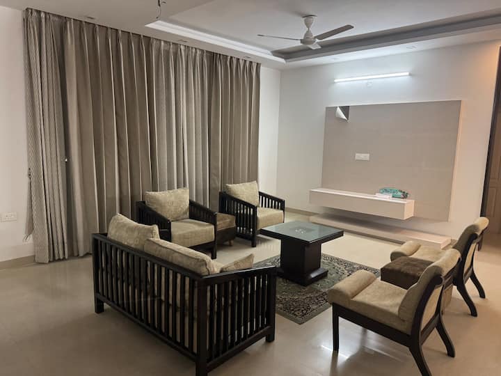 Homestay Flat New Chandigarh Near Cricket Stadium - New Chandigarh