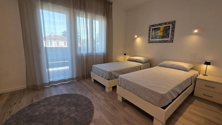 2 Bed Luxury Apartment In Vigonza +Private Balcony - Padova