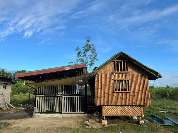 Resthouse For Rent - Balayan