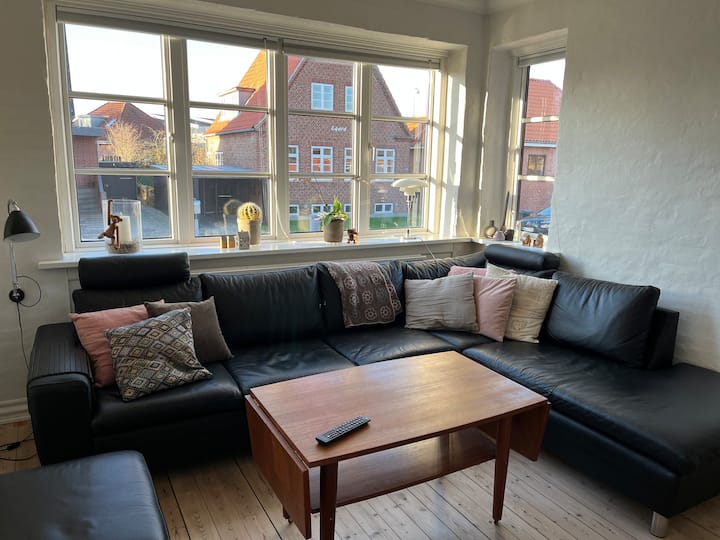 Centralt Byhus Med 3 Værelser - Esbjerg