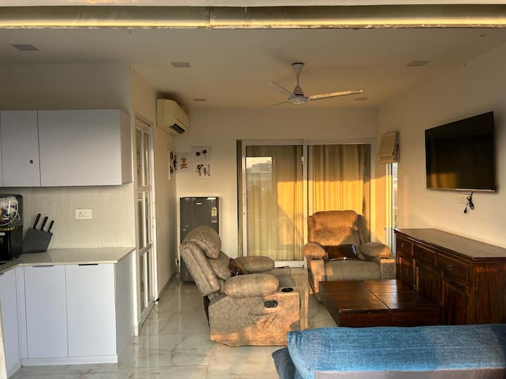 South Delhi Terrace Retreat (Jangpura) - New Delhi