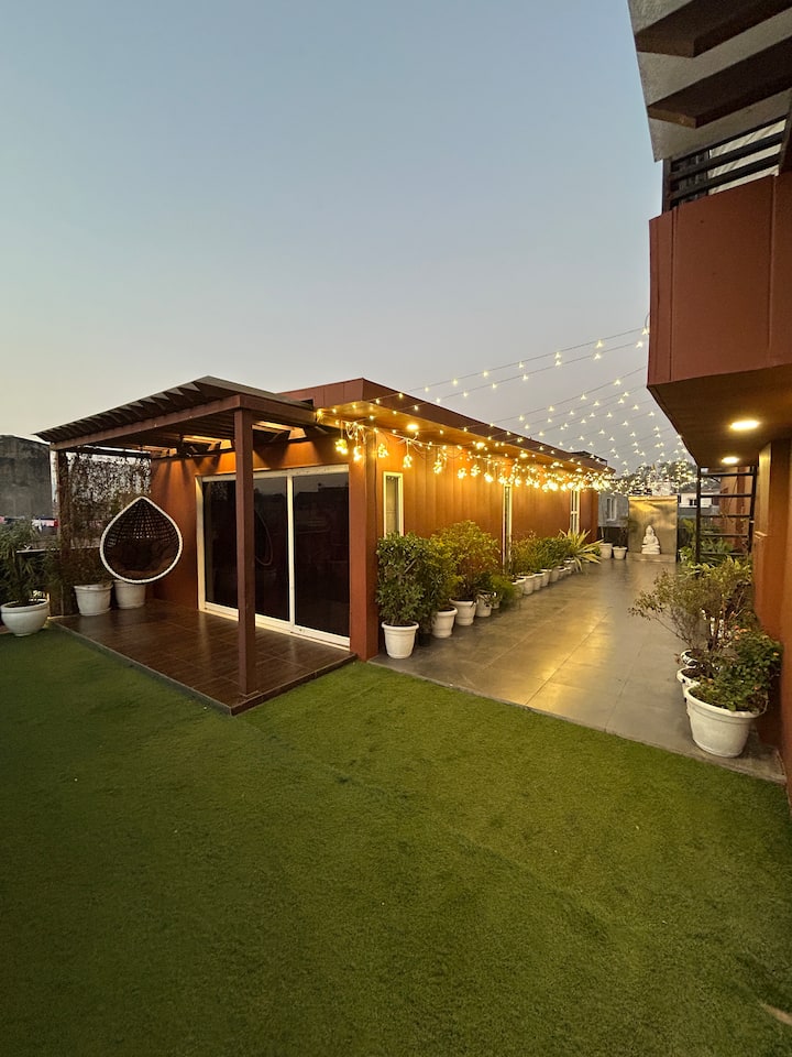 South Delhi Terrace Retreat (Jangpura) - New Delhi