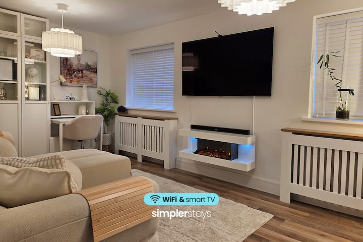 Parking | New Build | Long Stay Discounts - Stafford, UK