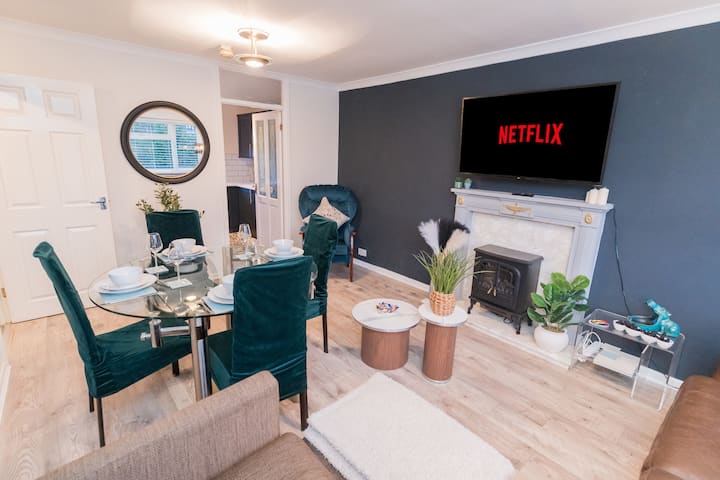 Modern 2br • Free Parking • Contractors Welcome - Birmingham