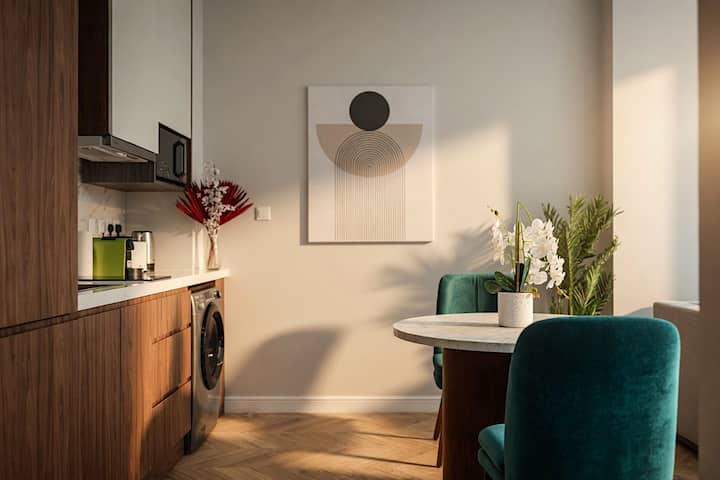 Stylish 1bdr | Gym & Pool | Al Malqa | King Fahd - Riyadh