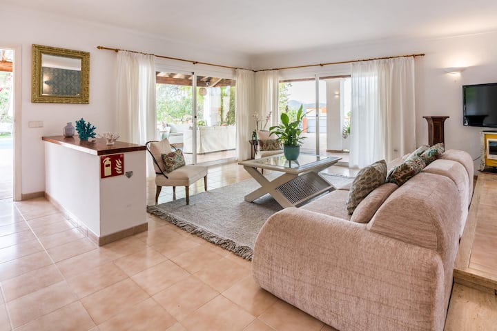 Espaciosa Villa En Jesús Con Piscina Privada 4h - Islas de Ibiza