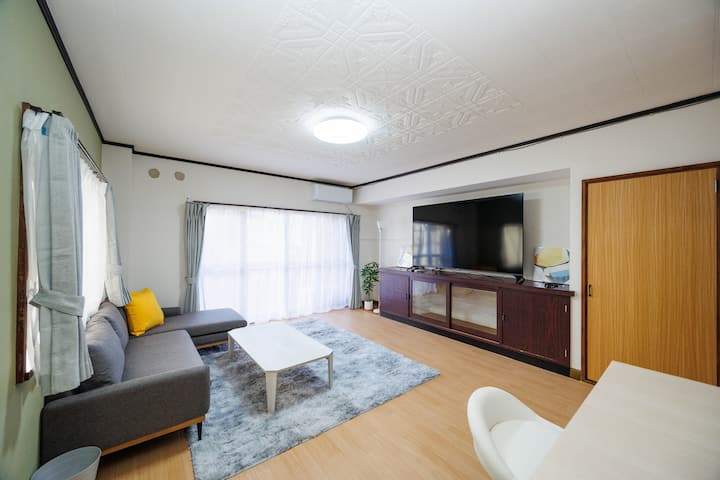 70㎡広々！ファミリー・大人数向けの開放感あふれる快適空間 - 다치카와시