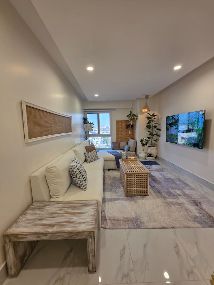 Family Apartment| Lake View, Beach, Airport - Mascate