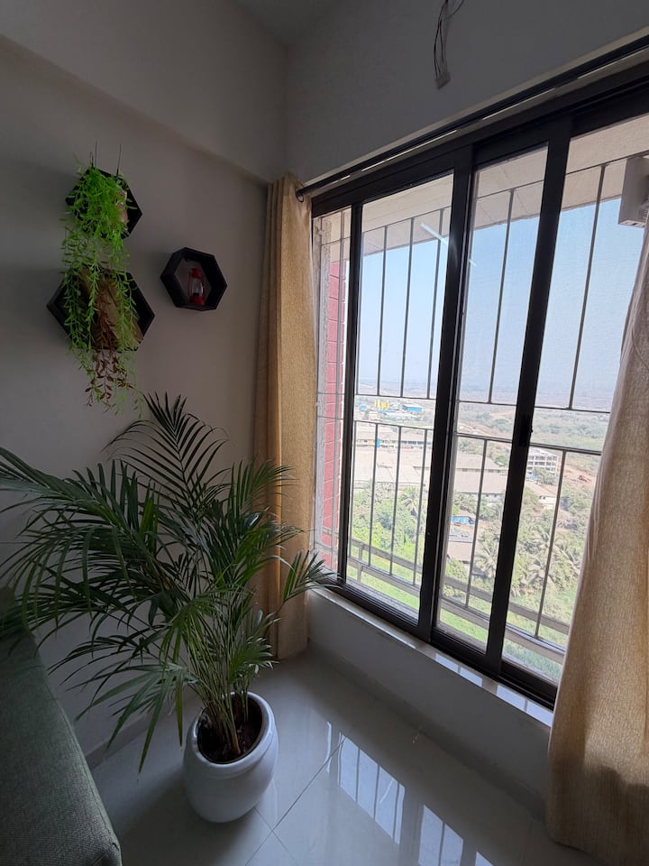 1bhk Cozy Flat On 18th Floor Near Thane - Thane