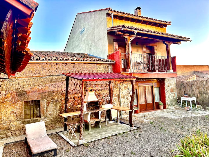 Casa Rural El Pozo Un Lujo Rural A Tu Alcance. - Avellaneda