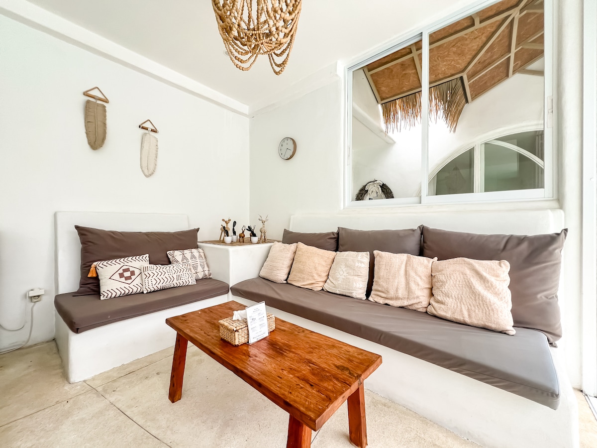 Villa privée de 4 chambres à Beverly avec vue sur la Méditerranée et ...