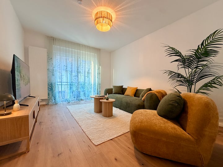 Stay & Style - Junglegreen Apartment, Komplett Neu - Weingarten