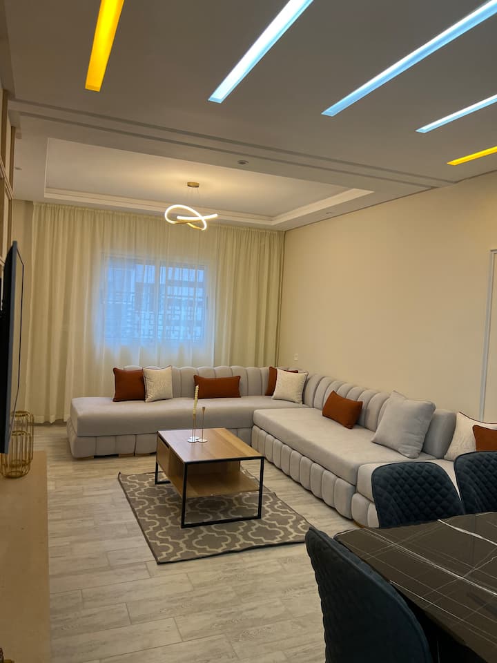 Généreux 120m– 3 Ch+suite Résidence De Standing" - Agadir