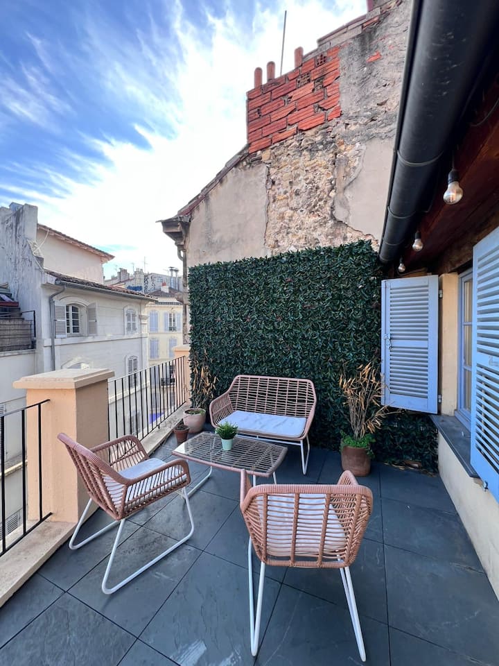 Jolie Appartement Pour 2 Avec Terrasse - Marseille