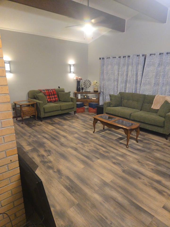 The Shack In Belair Ks - Wichita, KS