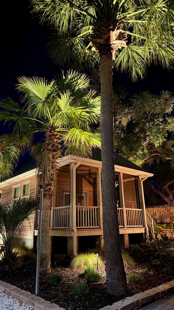 Cypress House - Home On Historic 2nd St, Cedar Key - Cedar Key, FL