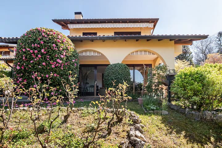 Peaceful Sunny Garden Villa With Lake View - Luino