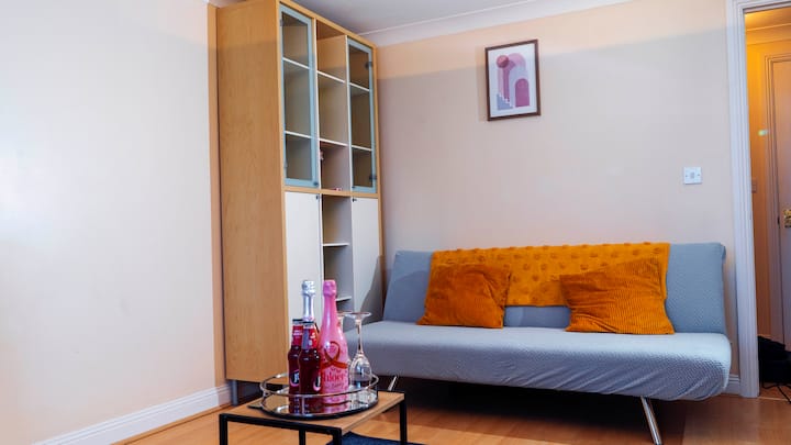 Homely 2bed Bletchley Mk |Contractors |Vacationers - 白金漢