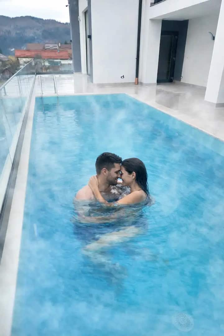 Cabana Premium Cu Piscina Incazita - Bran