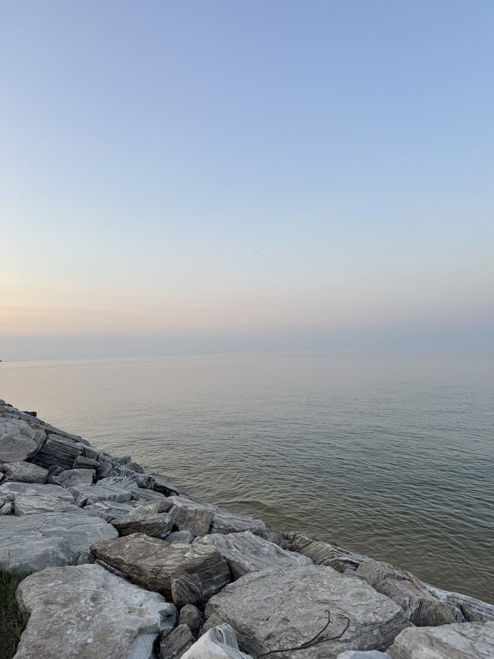 Wake Up To The Chesapeake | Kayaks & Crabs | Pets - Point Lookout State Park, Scotland