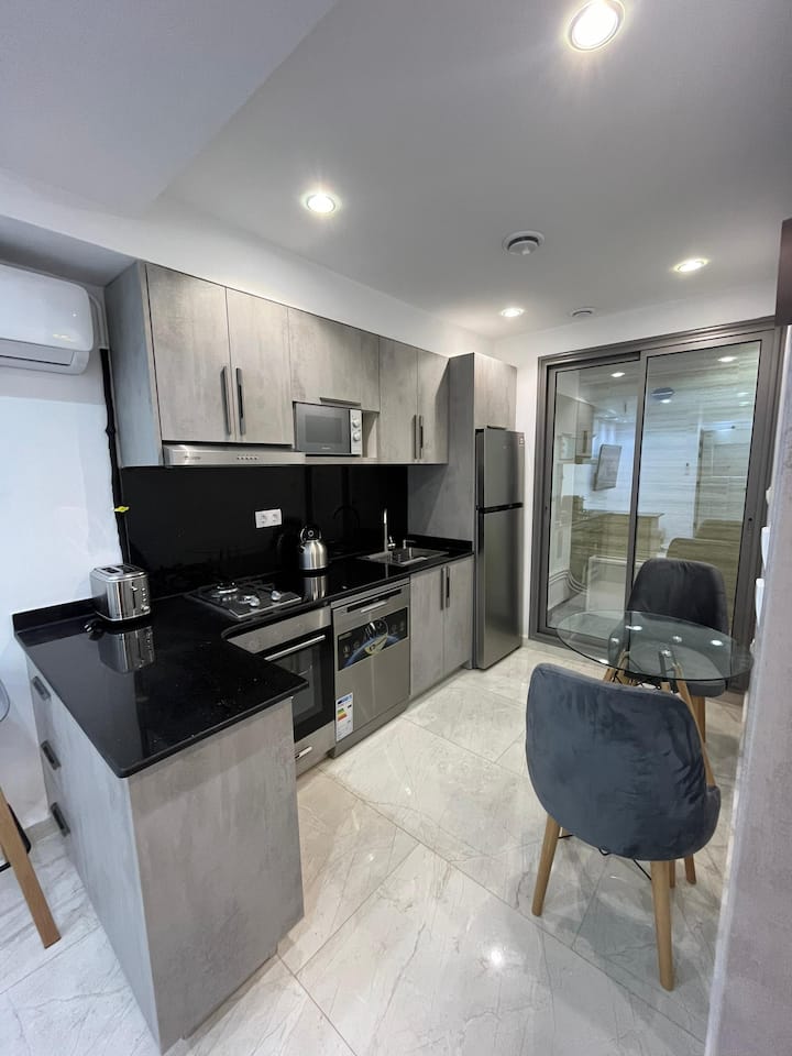 One Bedroom Elegant – La Madeleine House2 Hydra - Algiers