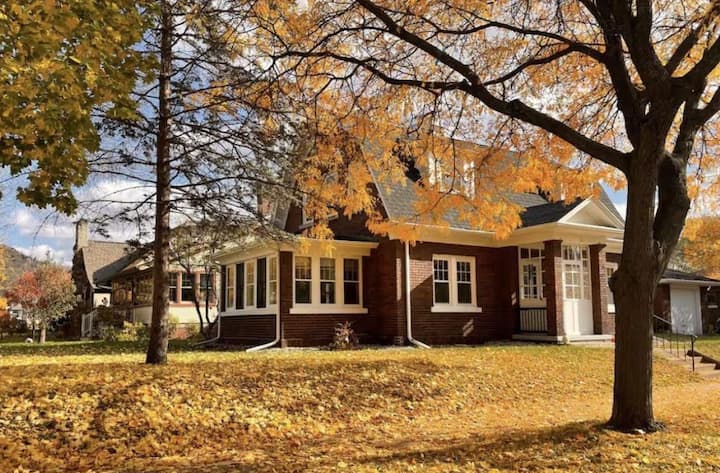 The Sheldon - La Crosse, WI