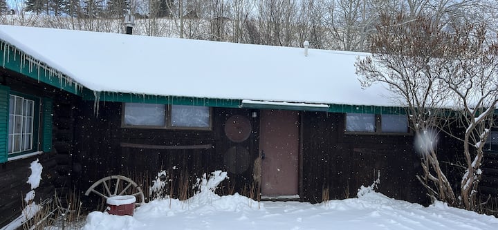 Room In Cozy Cabin - Jackson, WY