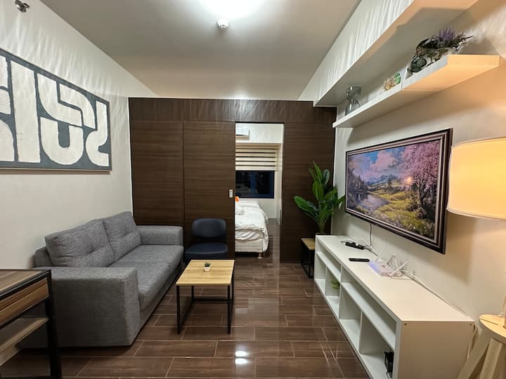 M- 29c Air Residences|2 Beds|minimalist|cbd View - Manila