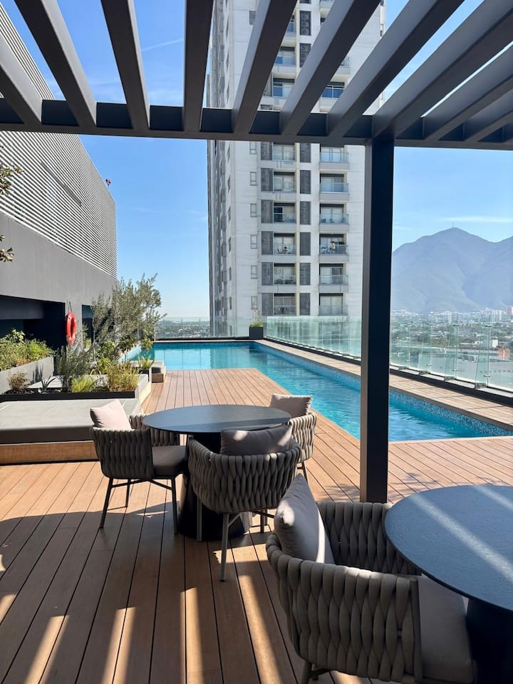 Nuevo Departamento En Paseo Santa Lucía - Monterrey