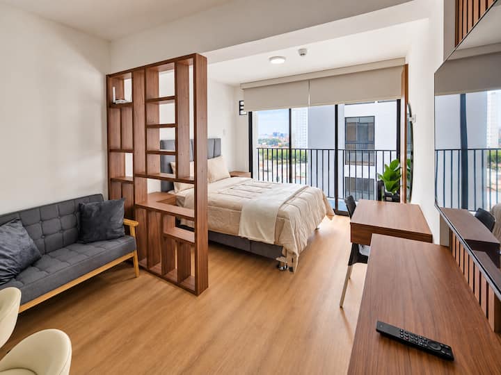 Barranco Studio | Balcony + Workspace + Fast Wifi - Pérou