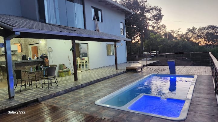 Sitio Com Piscina - Esmeralda, Mg - Esmeraldas