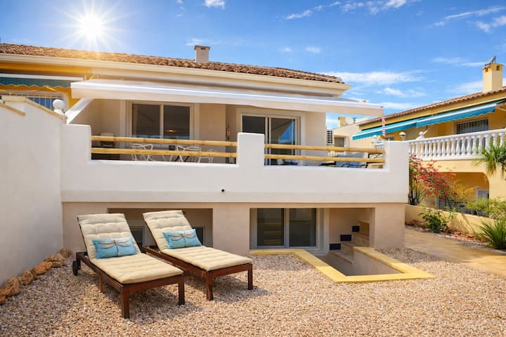 Costa Blanca Vakantie Woning In Benimar. - La Marina