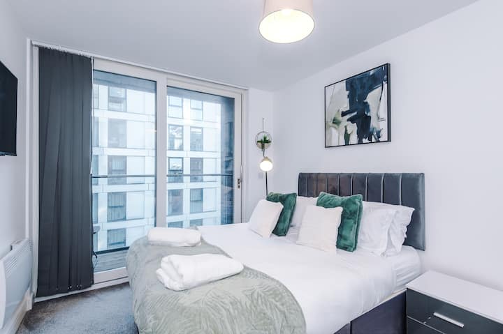 Manchester City Centre, Central, Pool Table - Manchester