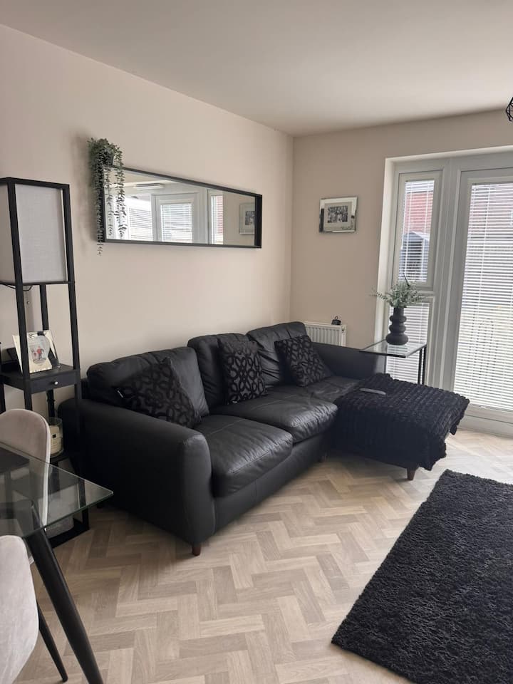 3 Bedroom Home In A New Build Estate In Formby - Formby