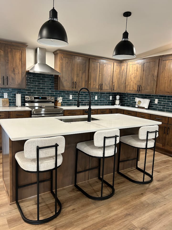 The Odell House | Modern Casper Retreat - Casper, WY