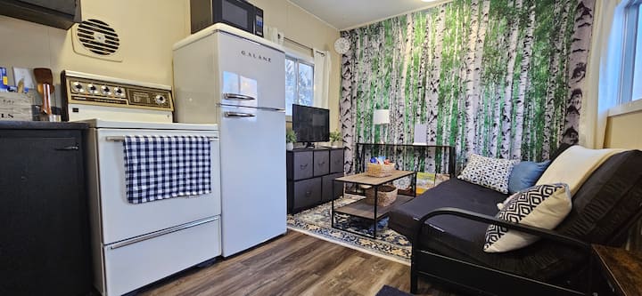 Tiny Home - Kam Lake - Yellowknife