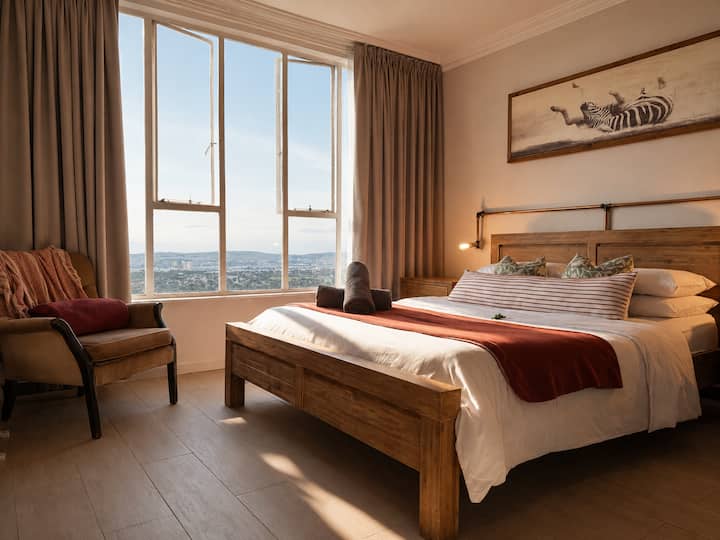 Bellevue - Sunny Apartment East Of Pretoria. - Pretoria