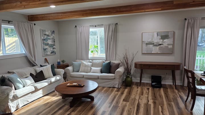 Daylight Basement - Sleeps 10 With King Suite - McMinnville, OR