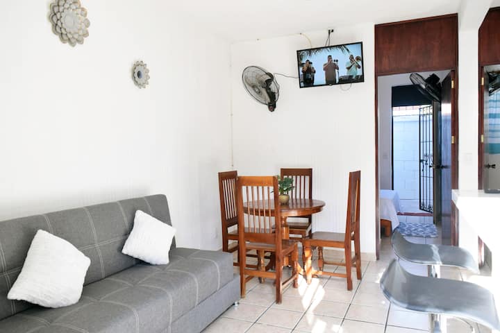 Small House: 5 Min Bacocho, Starlink, Ac - Puerto Escondido
