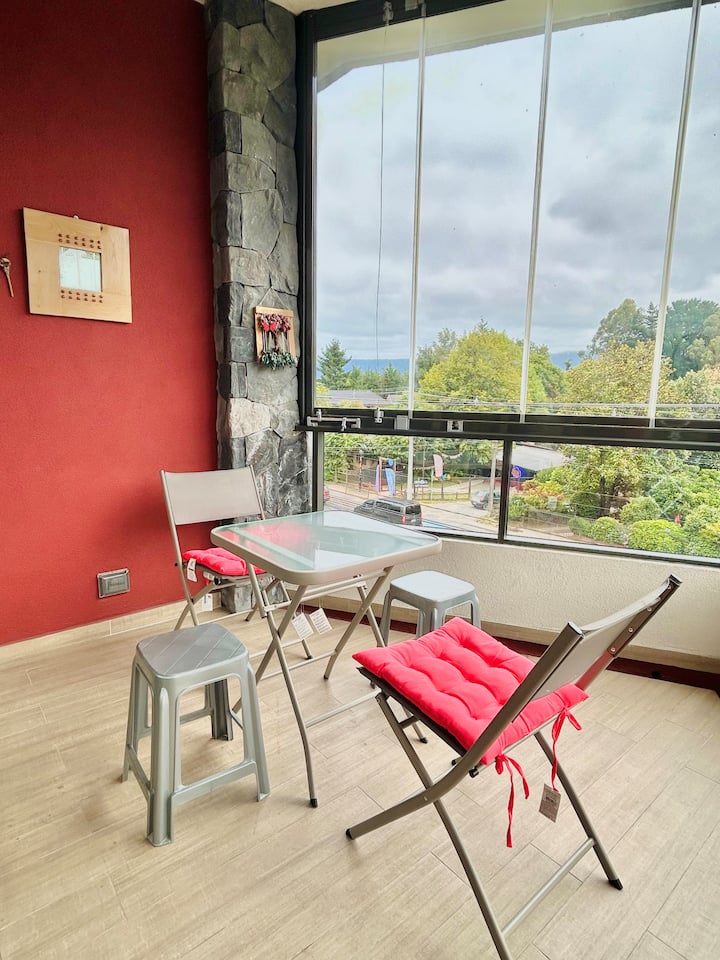 Alojamiento En Pucón. Sin Estacionamiento - Pucón