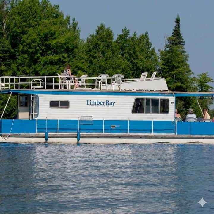 The Walleye Houseboat @ Timber Bay (40' Hb12) - Bear Head Lake State Park, Ely