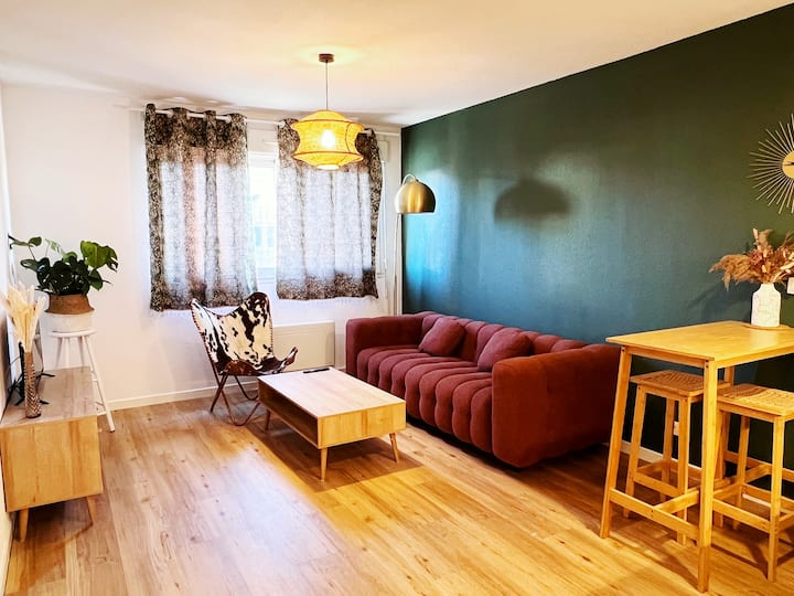 Joli Appartement, Proche De Bordeaux Avec Parking - Le Bouscat