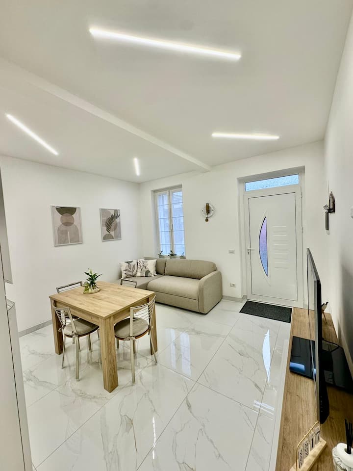 Apartment With 2 Floor Near Como/milan - Legnano