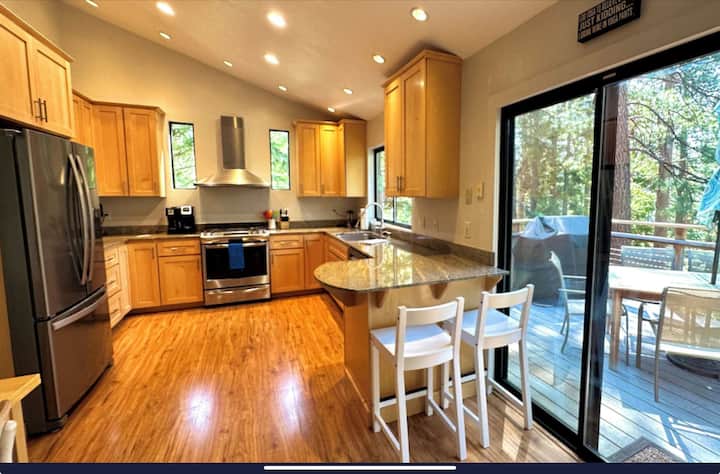 Slopes To Shore-private, Hot Tub, Game Room, Gym - Tahoe City, CA