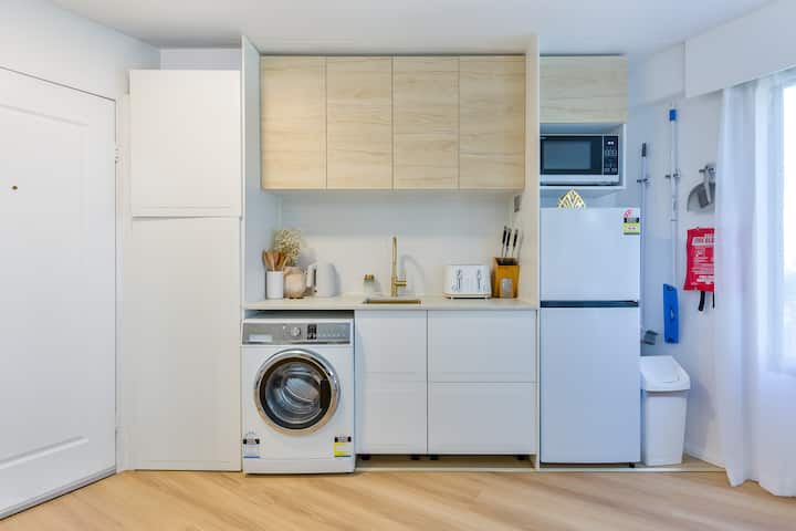 Surfers Paradise 1br By The Ocean - Surfers Paradise