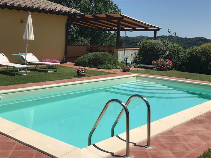 Villa Il Poggetto - Oasi Con Piscina E Vista - Italy