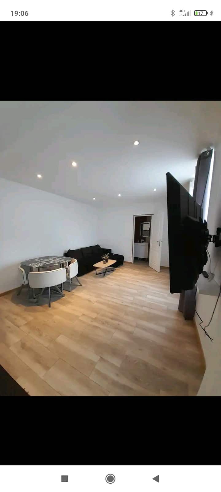 T2 Avec Parking En Résidence - Blois