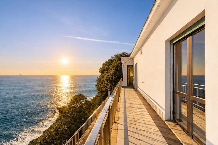 Villa Vue Mer 4br Salle Jeux Terrasse & Jardin - Arenzano