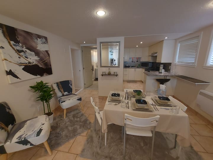 Beau Et Spacieux 3 ½ à 5 Min De Marche Du Métro - Montréal, QC