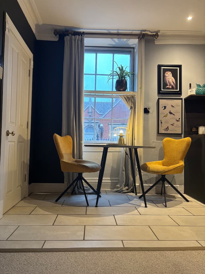 Woodbridge - The Galley. Stylish Apartment - Woodbridge